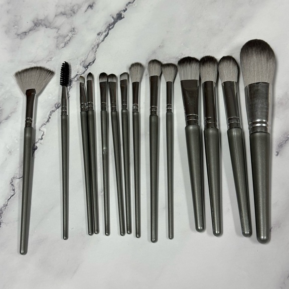 Makeup | 14 Pc Brush Set | Poshmark